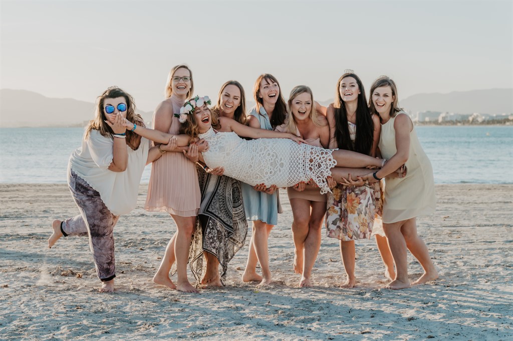 WIECZÓR PANIEŃSKI MAJORKA | sesja zdjęciowa - HAPPINESS MODE WEDDINGS